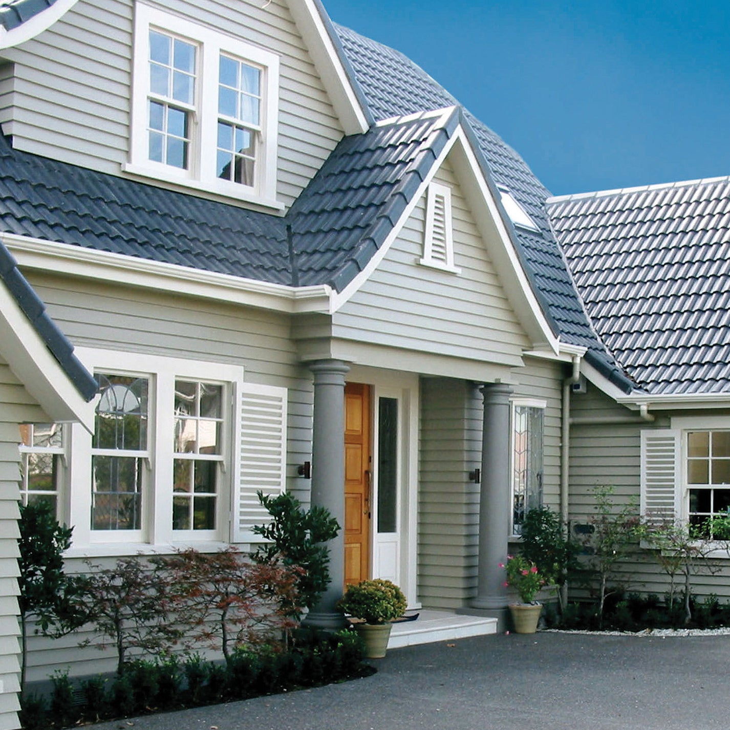 Marley Classic Ogee Profile PVCu Gutter for Ultraframe Conservatories ...